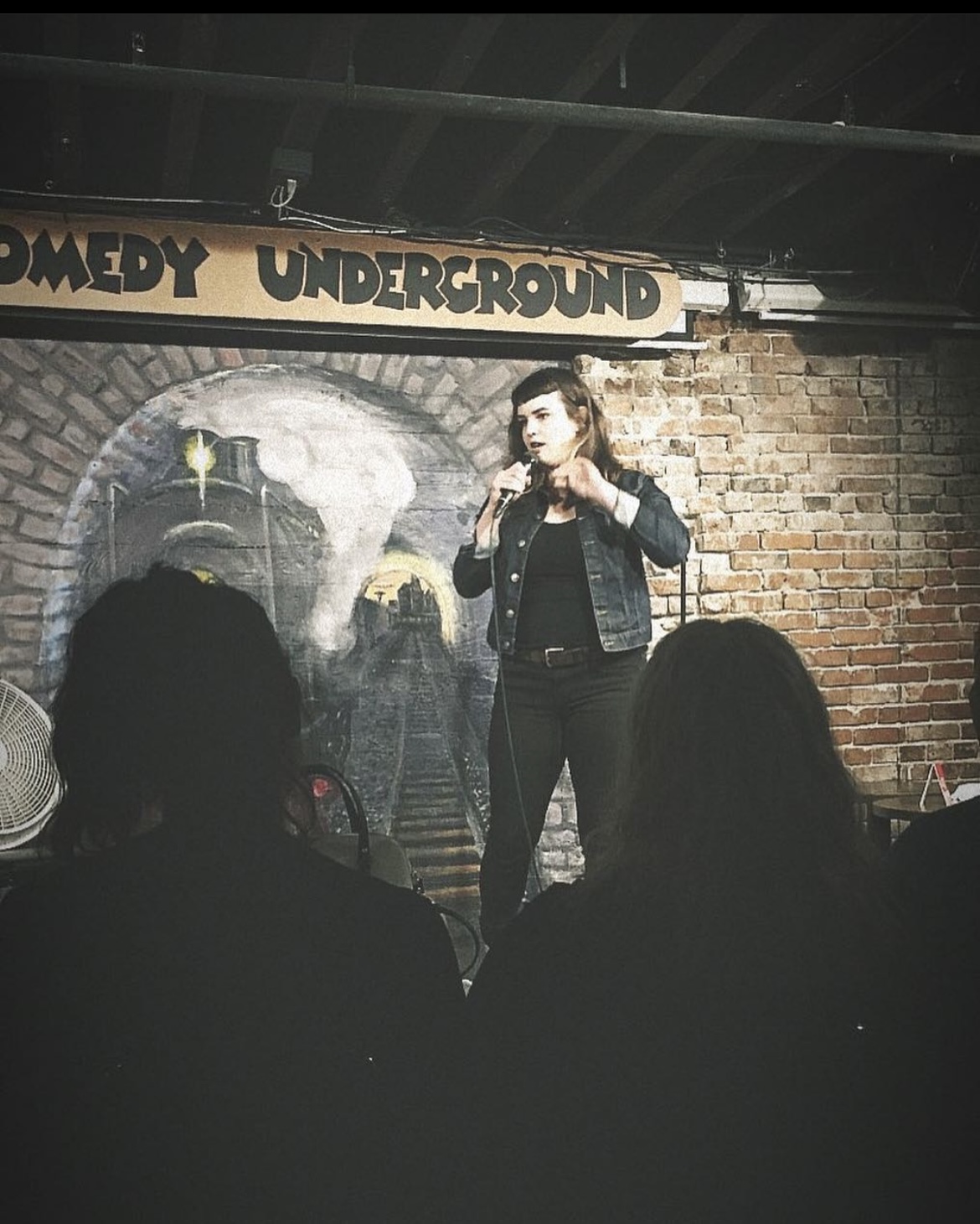 Comedy & Speaking – alayna becker